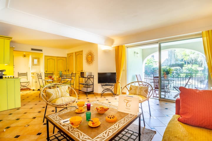 Appartement à Sainte-maxime Pour 4 Personnes. - Saint-Tropez