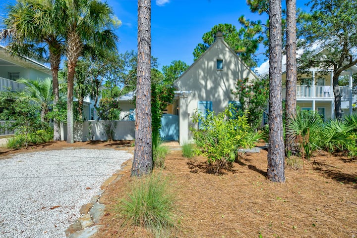 3/2 Home W/ Pool Steps To Beach, 1 Mile To Seaside - Watercolor, FL