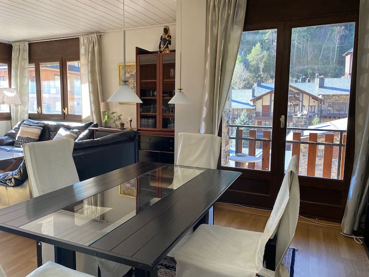 Areny Arinsal Hasta 6 Personas - Andorra la Vella
