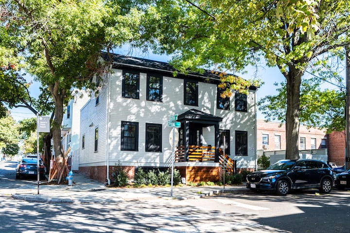 Luxury Scandinavian-inspired House In Kendall - Cambridge, MA