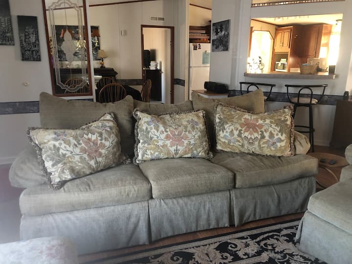 A Quiet Peaceful Place Getaway On The Lake - Eatonton, GA