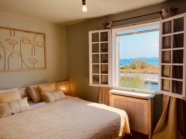 Romantic Flat In Port Grimaud With  + Place Bateau - Saint-Tropez