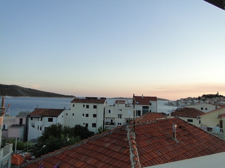 Apartment Ana In The Center Of Primošten - Primošten