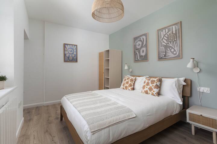 Contemporary Apartment In Central Penzance - Penzance