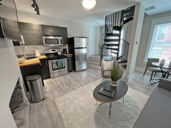 Quiet 1-bedroom Loft Near Entertainment District - Cincinnati