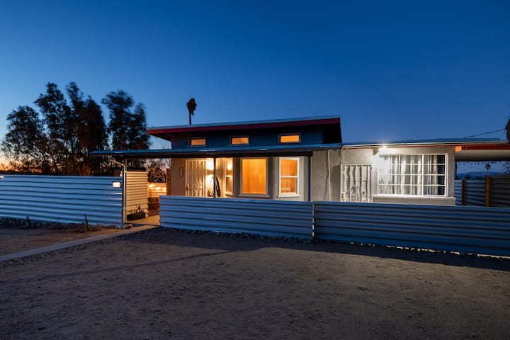 5 Mins To Jtnp~ Pet Friendly ~ Smart Tv~ Bbq - Twentynine Palms, CA