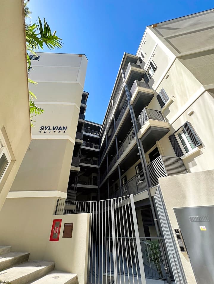 Sylvian Suites, Stylish And Comfortable, 4 Persons - Algeciras