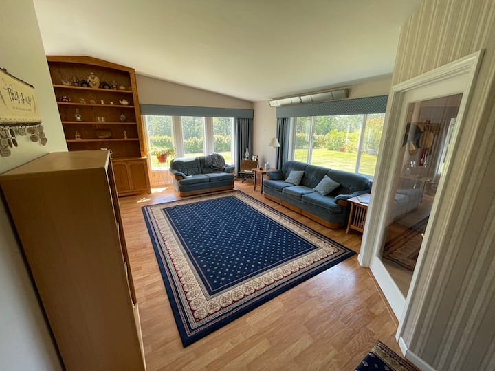 Centrally Located Private Bed/bath, Quaint & Clean - Wasilla, AK