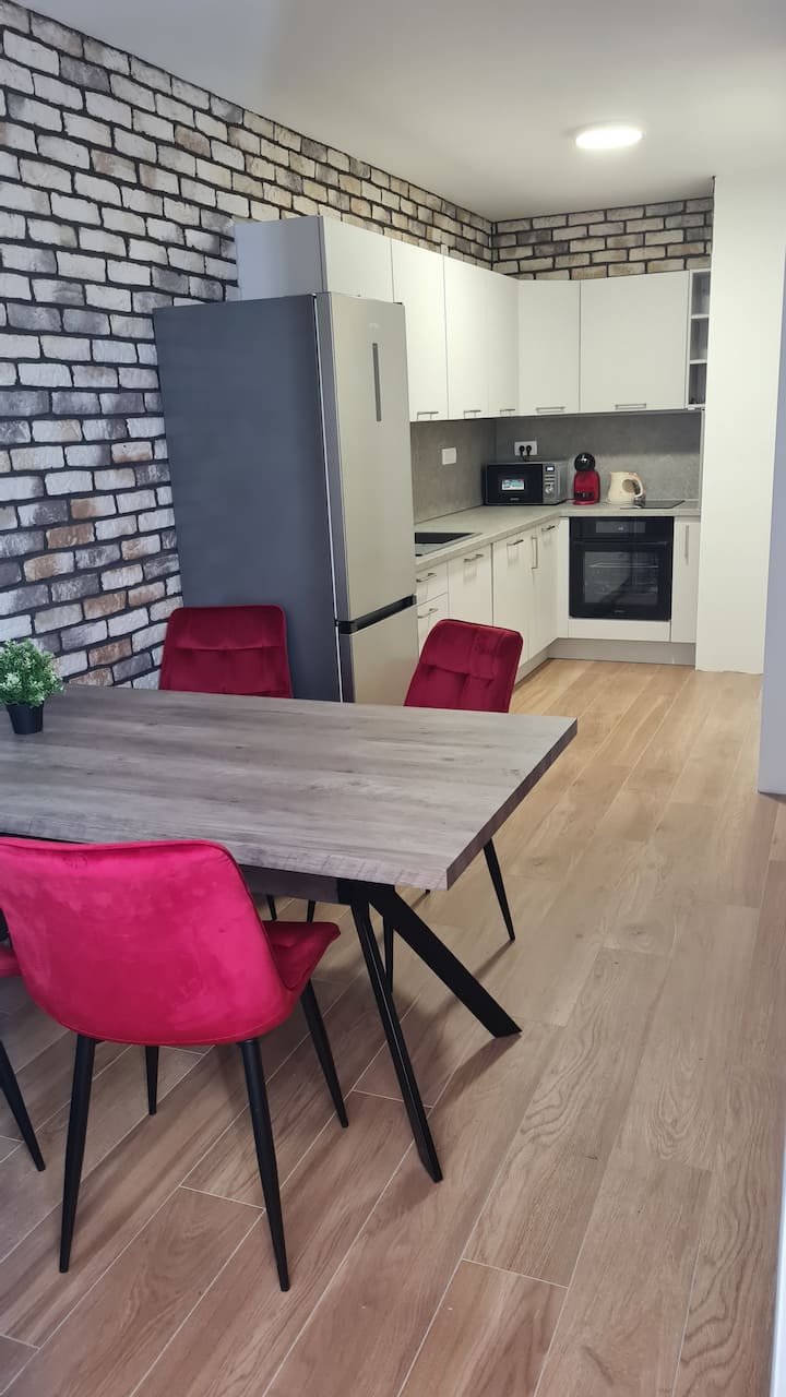 Pelast Apartman - Split