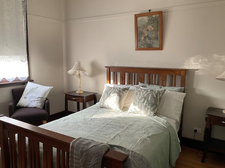 Hammonds 1935 2 Rooms, 2 Beds, Sleeps 4. - Kilmore