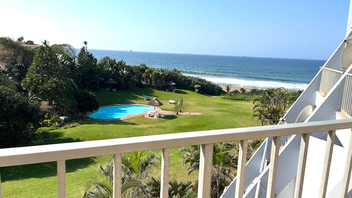 34 Kyalanga Beachfront Apartment - Durban North