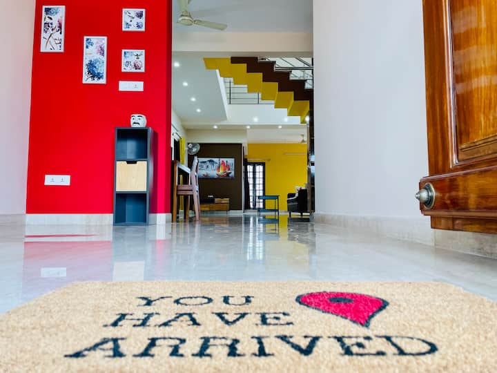 Elite Capacious 2bdrm With Fe Kitchn Wrkstn & Wifi - Karnataka