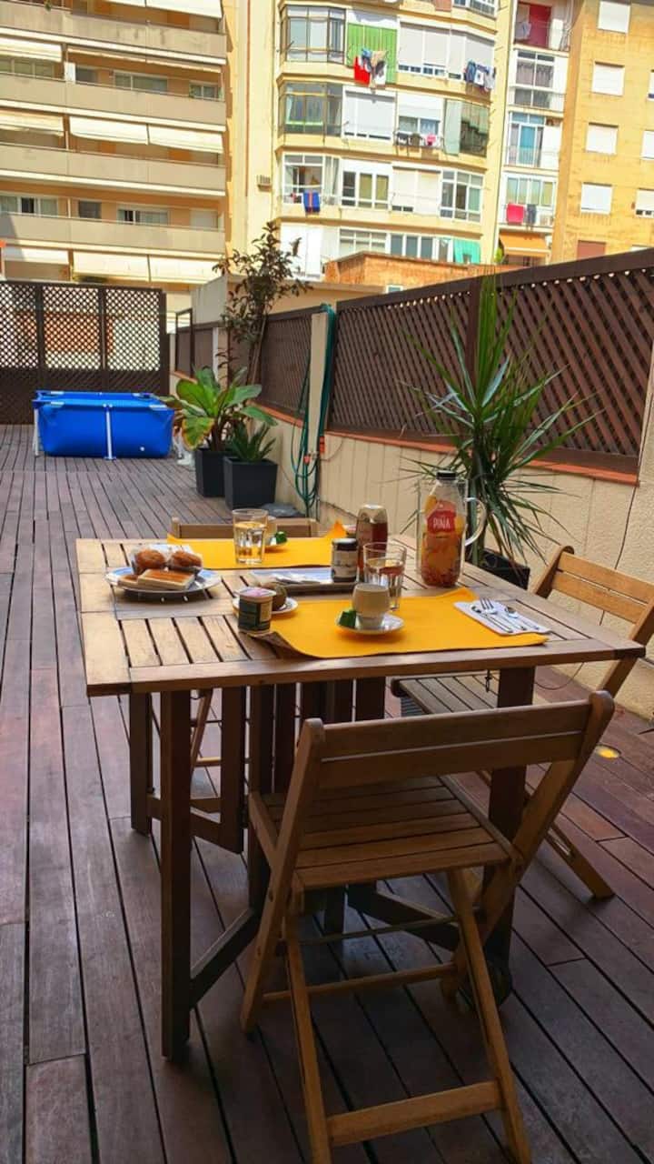 3 Bed Apartment With Large Terrace! - Barcelone