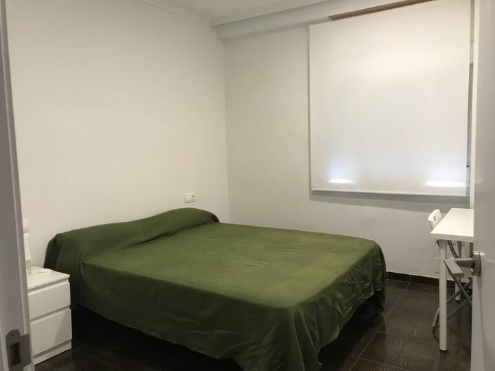 Avd Conde Torrefiel N-23 Habitacion Privada 1 - Onteniente