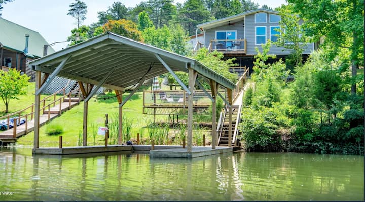 Lake Chickamauga Awesome House With Private Dock - Chickamauga Lake, TN