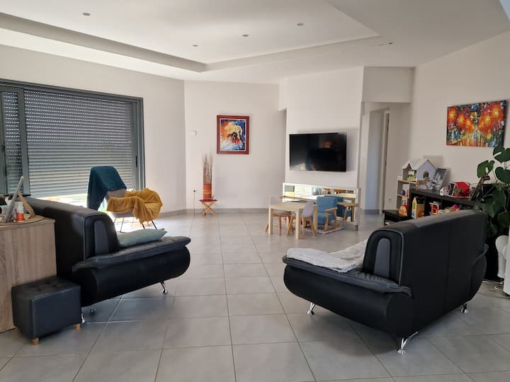 Villa Moderne Avec Piscine - Agen