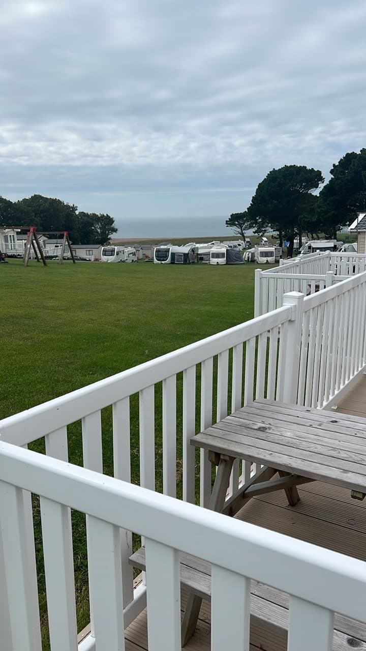 Pebble Bank Caravan Park - Dorset