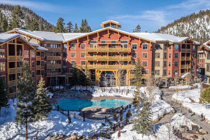 Luxury 2bd Condo, The Village, Grand Sierra Lodge - Mammoth Lakes, CA