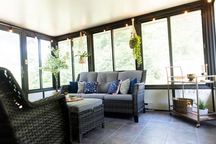 Good Vibes - Lincoln, NE