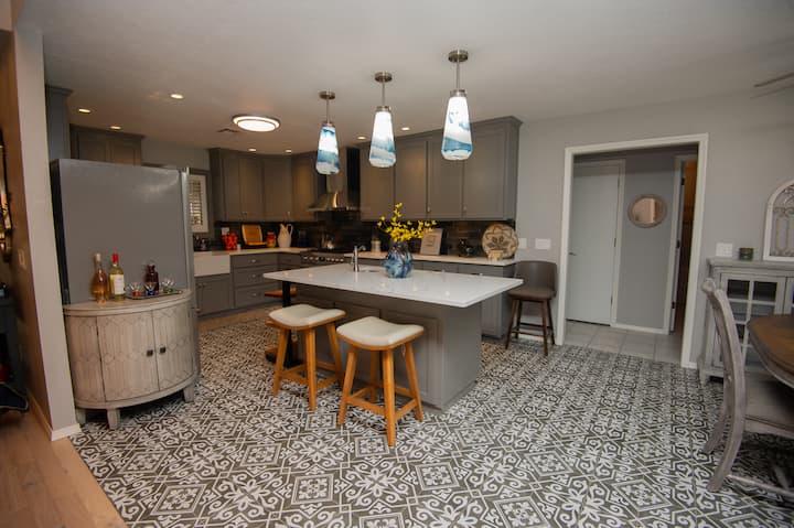 Stylish Stay In Southwest Stillwater - Stillwater, OK