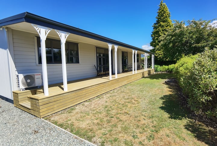 Milford Apartments - Family 2brm Apartment - Te Anau