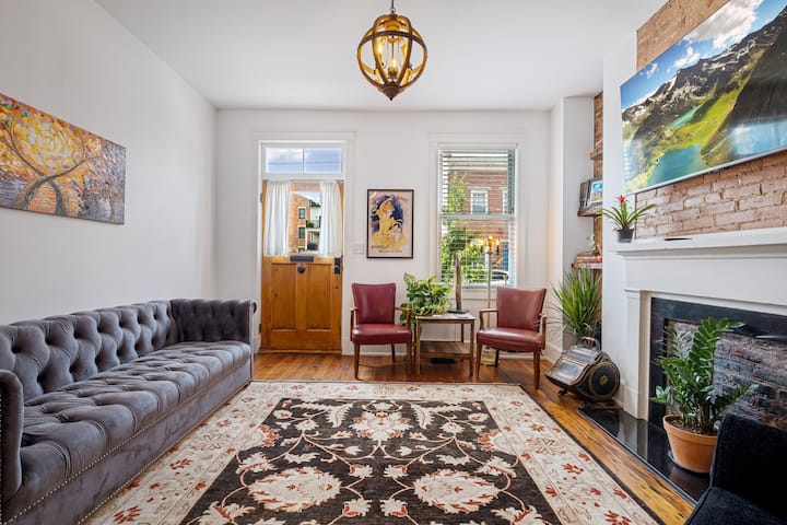 Pre-civil War Rowhouse W/parking - Cincinnati, OH