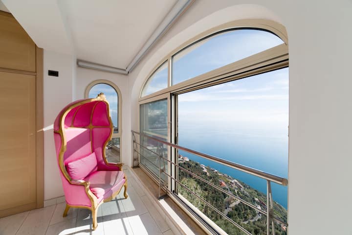 Stunning Home With Breathtaking View - Praiano