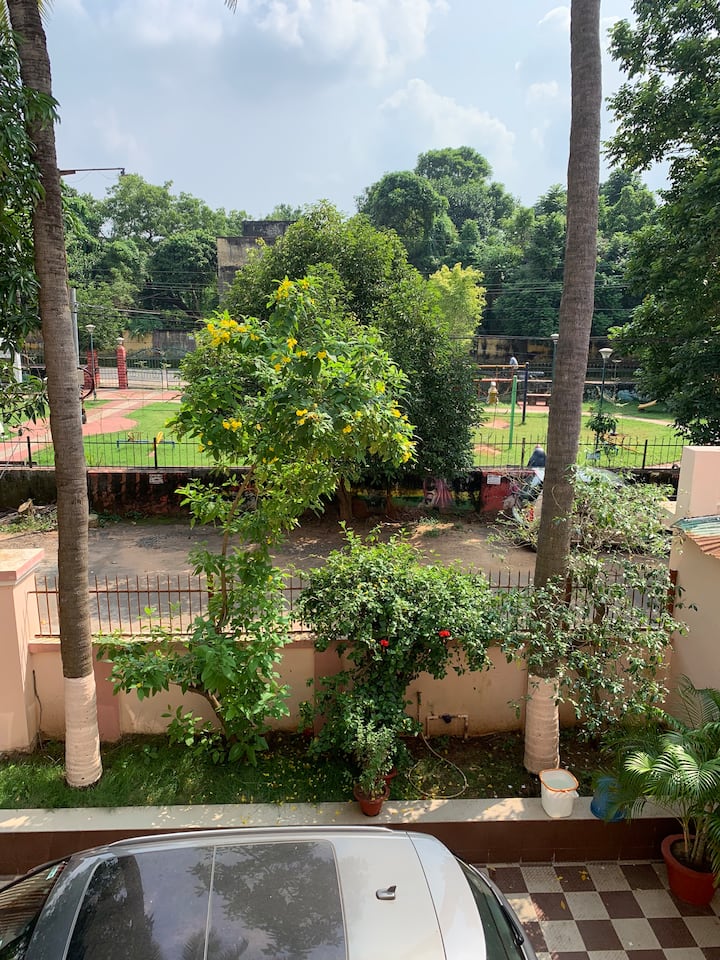 Cheerful 3 Bedroom House With Parking In Premise - Bhubaneswar