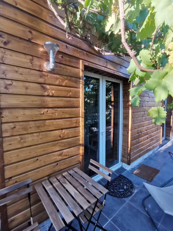 Petit Nid Sous La Vigne Entre Paris Et Disneyland - Champs-sur-Marne