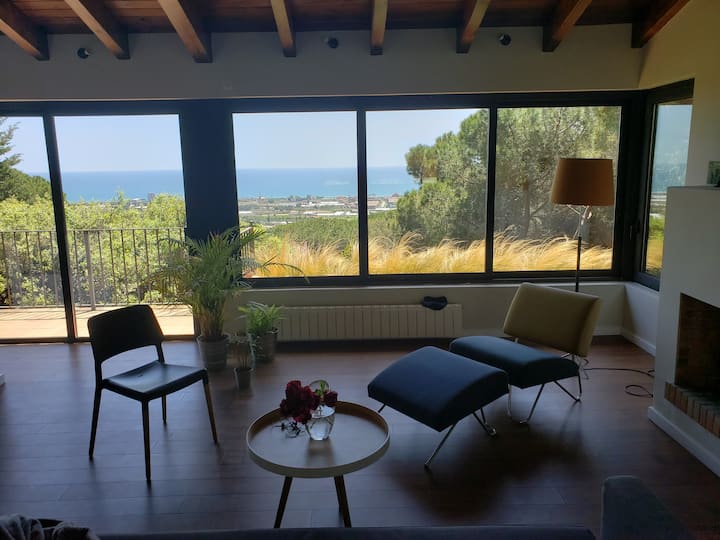 Casa En Cabrera Para Pasar Unos Dias Maravillosos. - Mataró