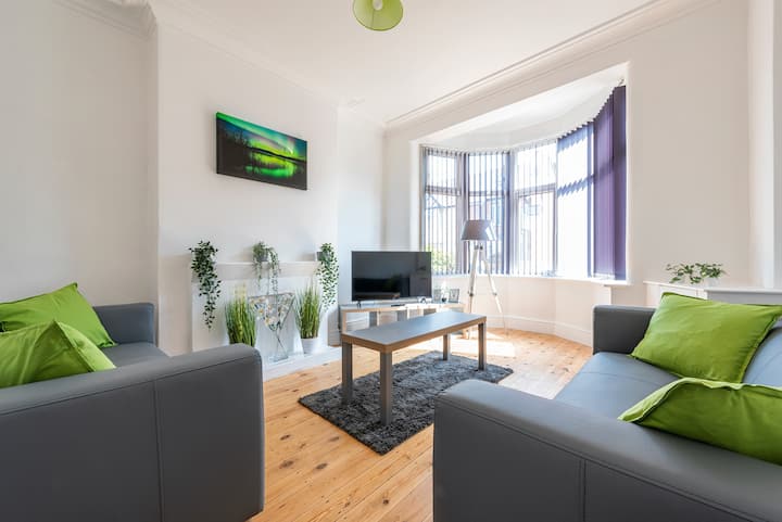 Jasmine Villa B: Ideal For Qmc & Uni/free Parking - Nottingham