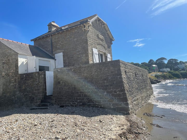 Douarnenez :Maison Pieds Dans L’eau - Locronan