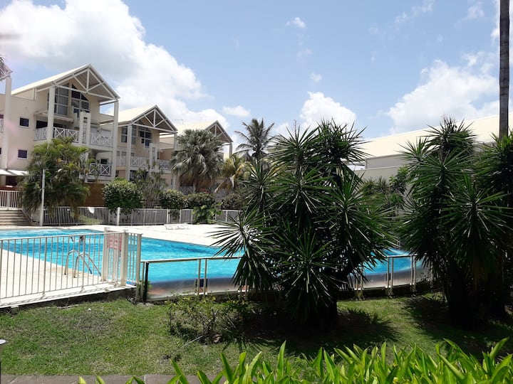 F2 En Résidence Avec Piscine - Les Anses-d'Arlet