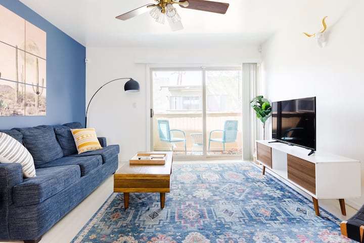 Lovely 1br In Sunny Scottsdale | Pool | Laundry - Scottsdale, AZ