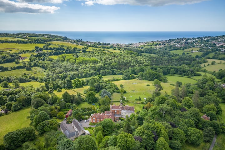 Large Manor In Dorset, Sea Views, Sleeps 14 - Lyme Regis