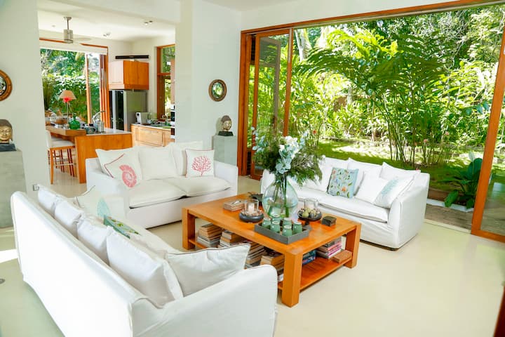 Amba Villa, Beautiful , Contemporary And Scenic - Sri Lanka