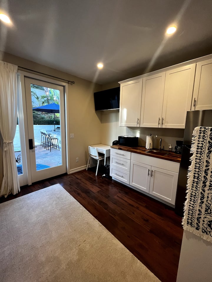 California Private Studio W/ Pool - Carlsbad, CA