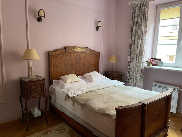 Stunning Vintage Apartment In The Heart Of Warsaw - Varsovie