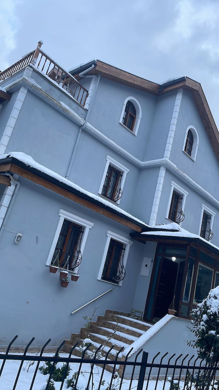 Beautiful Two Bedroom Villa With Fireplace - Ялова