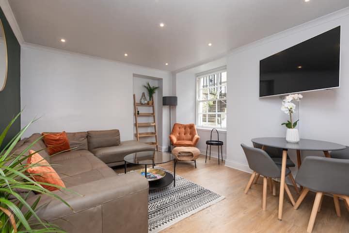 The Edinburgh Meadows Apartment - Edinburgh