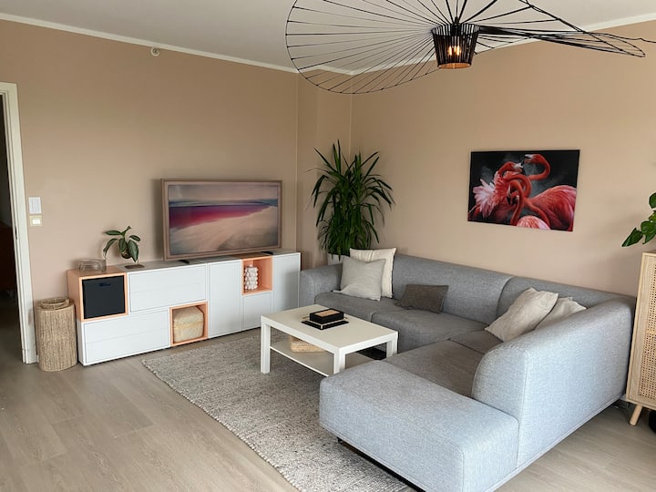 Romslig Leilighet Med Uteplass - Oslo