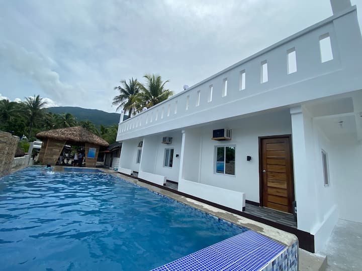 La Mer Guest House Beachfront With Pool - Dingalan