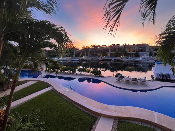 3 Bedroom Condo With Pool - Puerto Aventuras