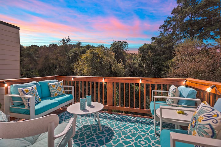 Clean Townhome Work Ready Near Airport - Anderson Lake, College Park