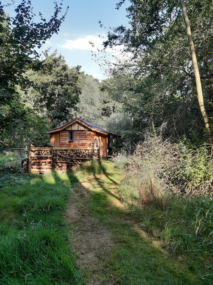 The Hut In The Woods - Suffolk