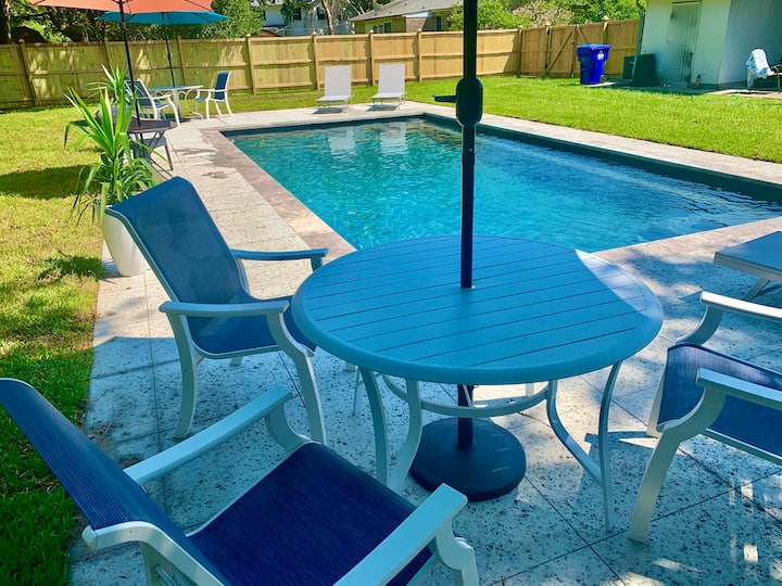 10 Duplex W/ Shared Pool Great Location St240215 - 마운트 플레즌트