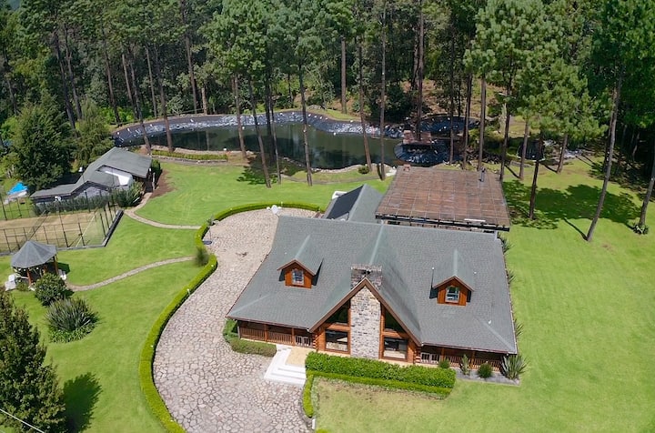 Espectacular C Cancha De Paddle, Lago, Spayjacuzzi - Valle de Bravo