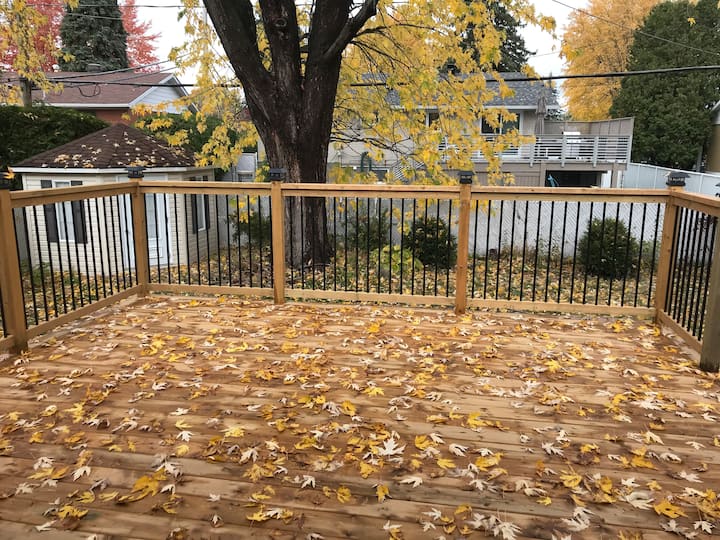 4 Bedrooms / Quiet Neighborhood / 10min Downtown - Longueuil