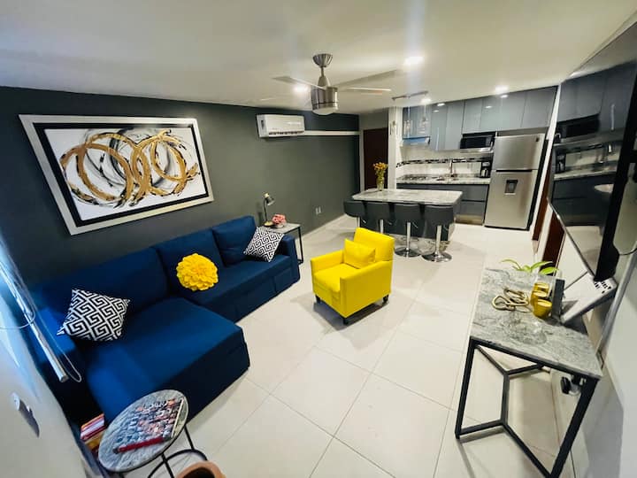 Updated Modern 2bd/2ba Condo In Central Location - Zapopan