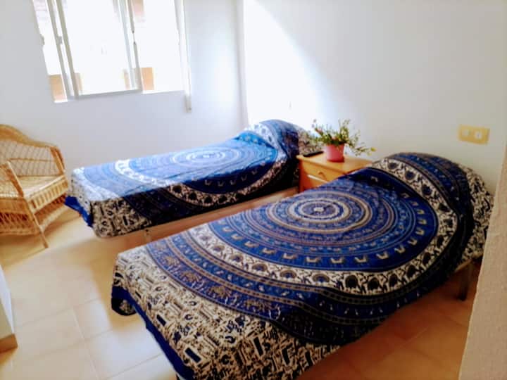 Guardamar Del Segura: Acogedora Habitación - La Marina